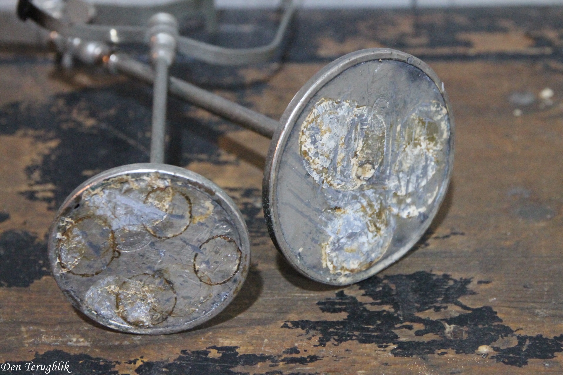 winkel display houders (10) - Den Terugblik